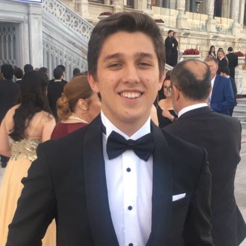 Emre Akyol - Jr. E-Commerce Executive - L'Oréal | LinkedIn Emre Akyol - Jr. E-Commerce Executive - L'Oréal | LinkedIn