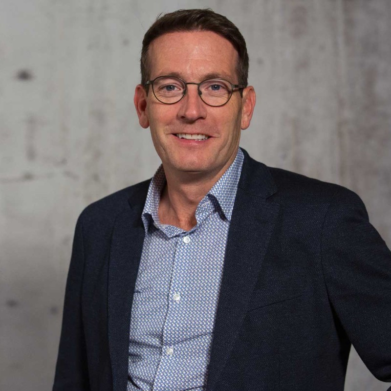 Steven Lutz – Gründer\Inhaber – Maxx Schweiz AG | LinkedIn Steven Lutz – Gründer\Inhaber – Maxx Schweiz AG | LinkedIn