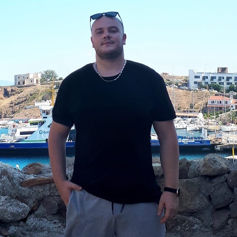 Baris Oner - Öner Züccaciye - Öner Züccaciye | LinkedIn Baris Oner - Öner Züccaciye - Öner Züccaciye | LinkedIn