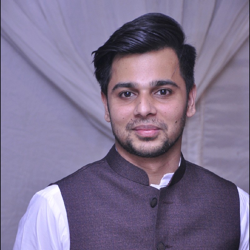 Muhammad Zeeshan - Sales Executive - Momentum Logistics | LinkedIn Muhammad Zeeshan - Sales Executive - Momentum Logistics | LinkedIn