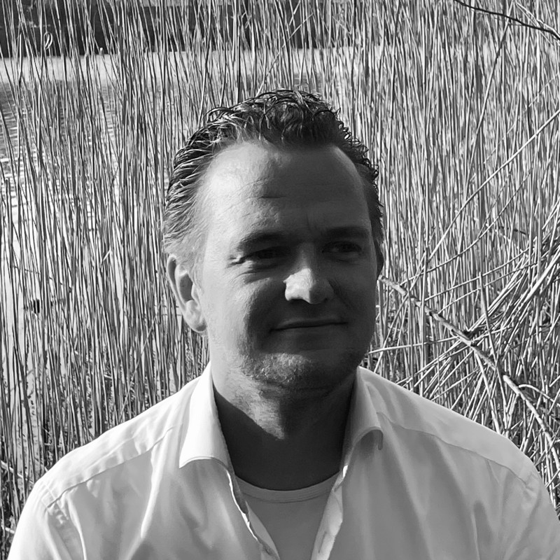 Adri van der Starre - Eigenaar - 1m2 trap | LinkedIn Adri van der Starre - Eigenaar - 1m2 trap | LinkedIn