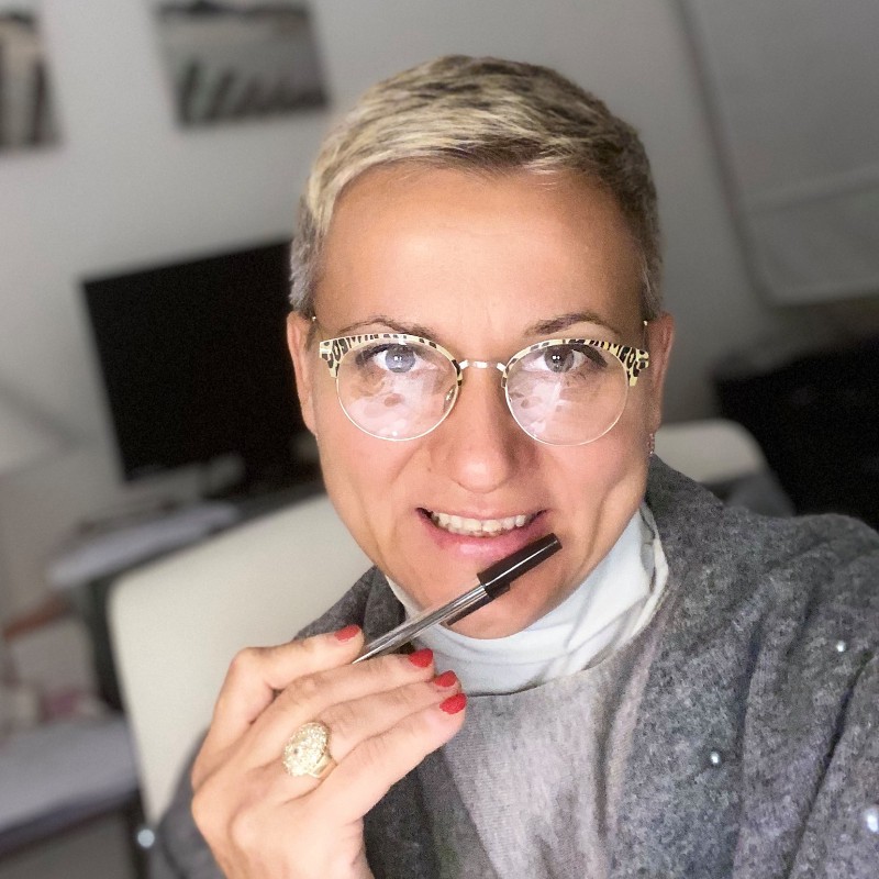 Krisztina Ilona Molnar - Studio Legale Molnar | LinkedIn Krisztina Ilona Molnar - Studio Legale Molnar | LinkedIn