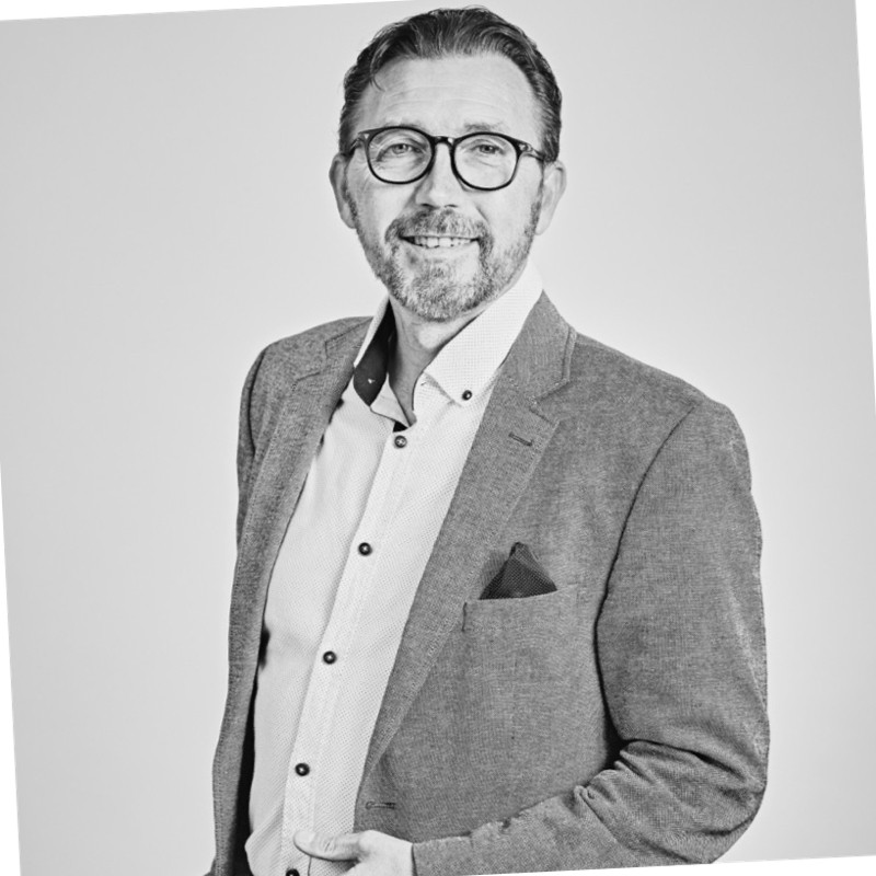 Michel Michils - Gestionnaire technique - IRIS | LinkedIn Michel Michils - Gestionnaire technique - IRIS | LinkedIn