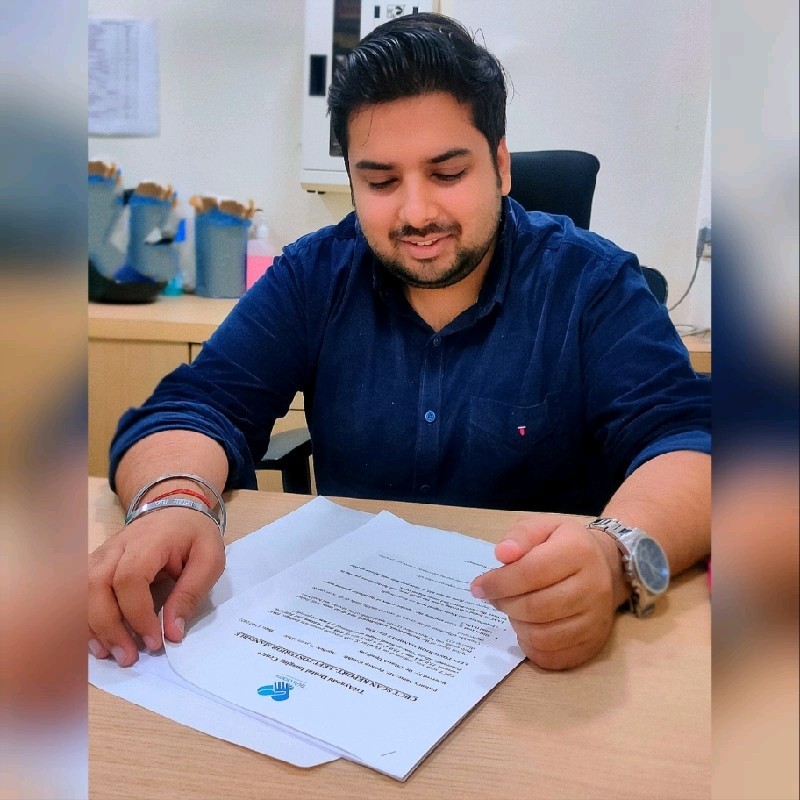 Dr.UTKARSH UPADHYAY - Dental Surgeon - Navin Hospital | LinkedIn Dr.UTKARSH UPADHYAY - Dental Surgeon - Navin Hospital | LinkedIn