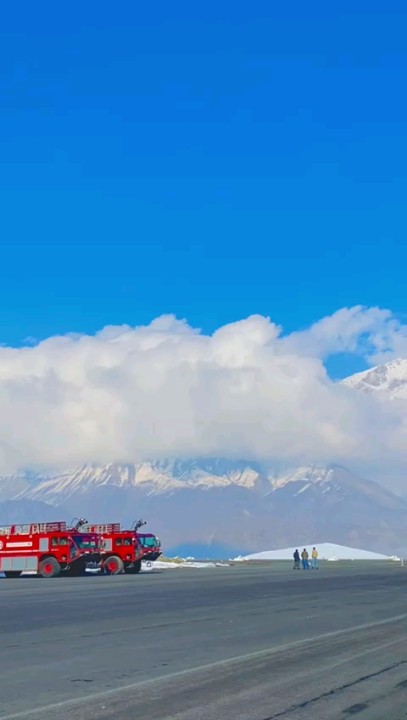 Muhammad Tayyab on LinkedIn: #skardu #aircraft #video #pia #team214 # ... Muhammad Tayyab on LinkedIn: #skardu #aircraft #video #pia #team214 # ...
