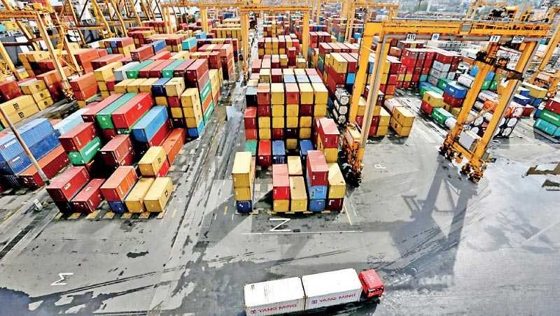 Controller issues fresh directive on imports Controller issues fresh directive on imports