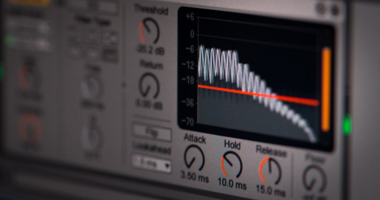 Practical tips on tuning PID Controllers Practical tips on tuning PID Controllers