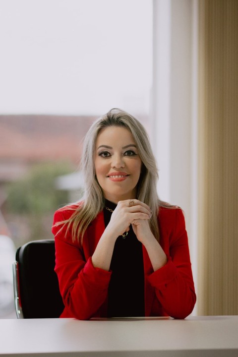 Olá, sua curtida pode me ajudar a conquistar meu maior sonho no momento! Olá, sua curtida pode me ajudar a conquistar meu maior sonho no momento!