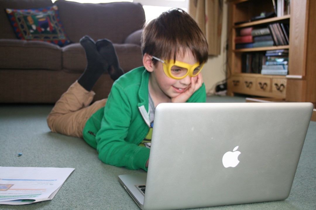 GETTING KIDS INTO CODING GETTING KIDS INTO CODING