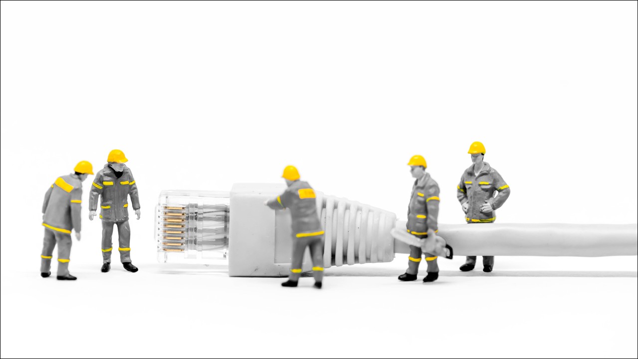 5 Reasons Why Wired Networks Are Better Than Wireless WiFi 5 Reasons Why Wired Networks Are Better Than Wireless WiFi