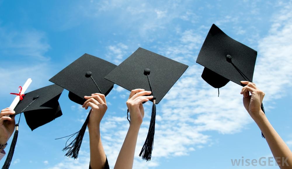 Why Graduates Should Consider a Career in Recruitment Why Graduates Should Consider a Career in Recruitment
