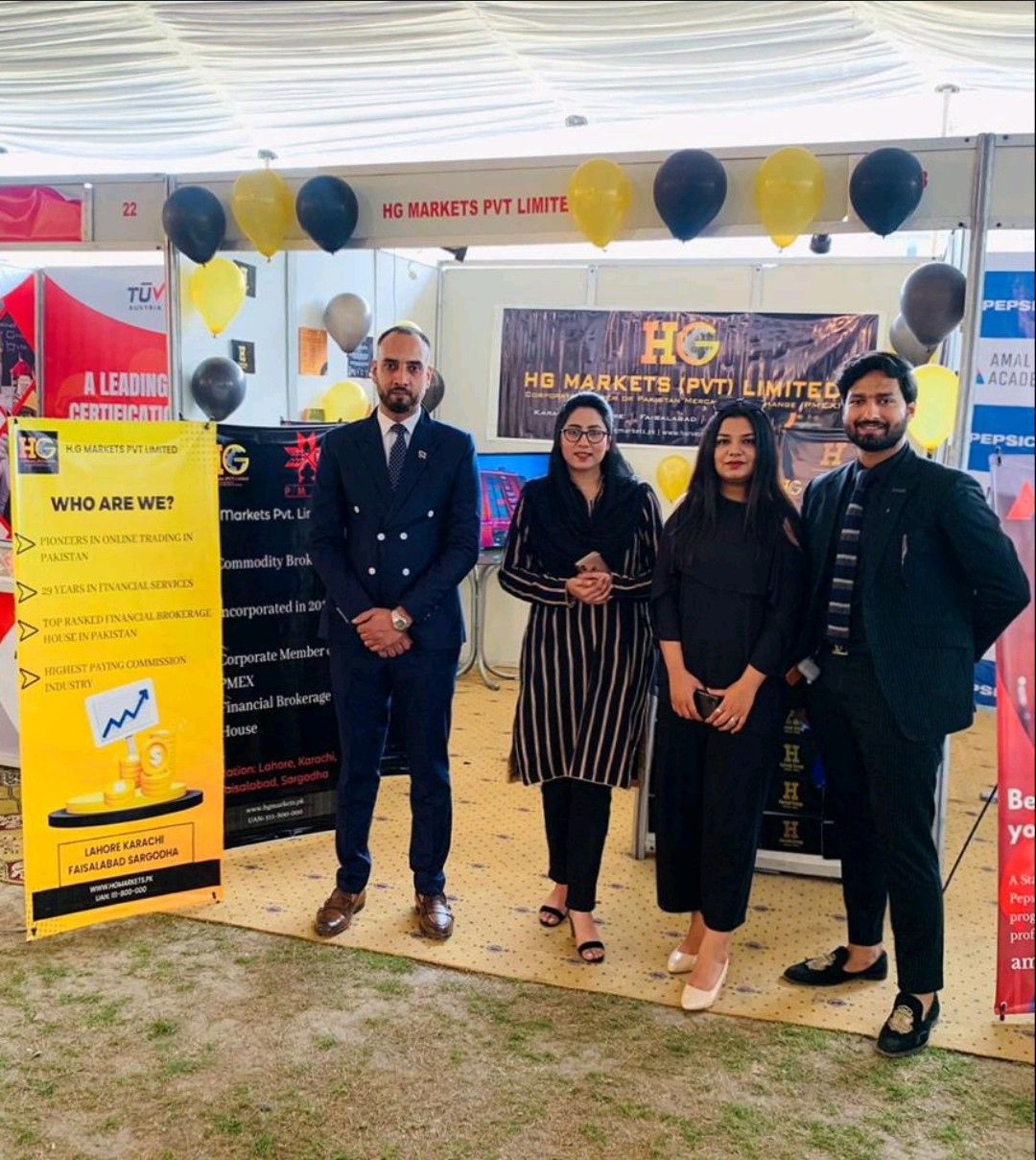 Rimsha Tahir on LinkedIn: Representing H.G Markets at FCCU career fair 23!! Rimsha Tahir on LinkedIn: Representing H.G Markets at FCCU career fair 23!!