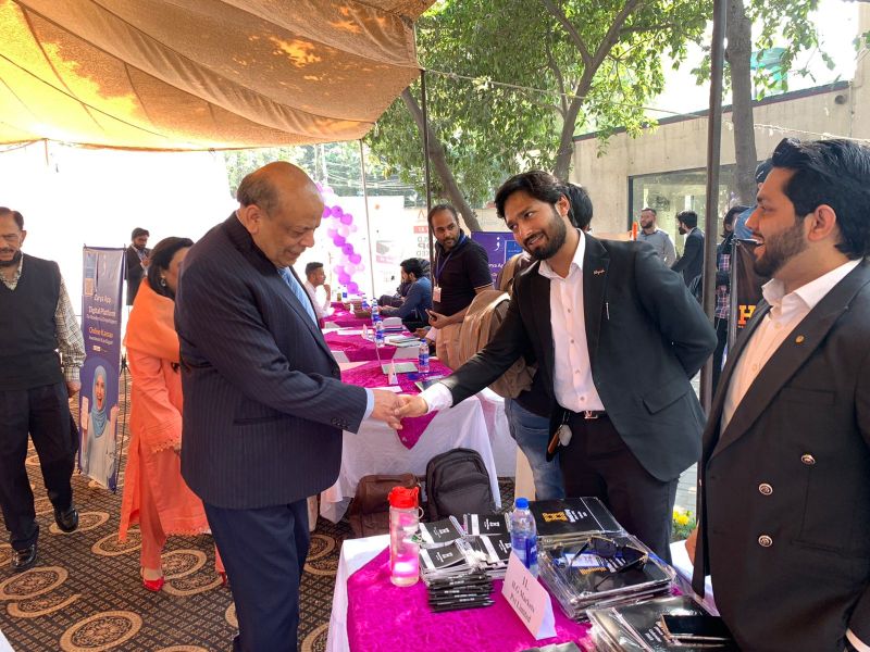 Rimsha Tahir on LinkedIn: #freshgraduates #career #team #opportunity # ... Rimsha Tahir on LinkedIn: #freshgraduates #career #team #opportunity # ...
