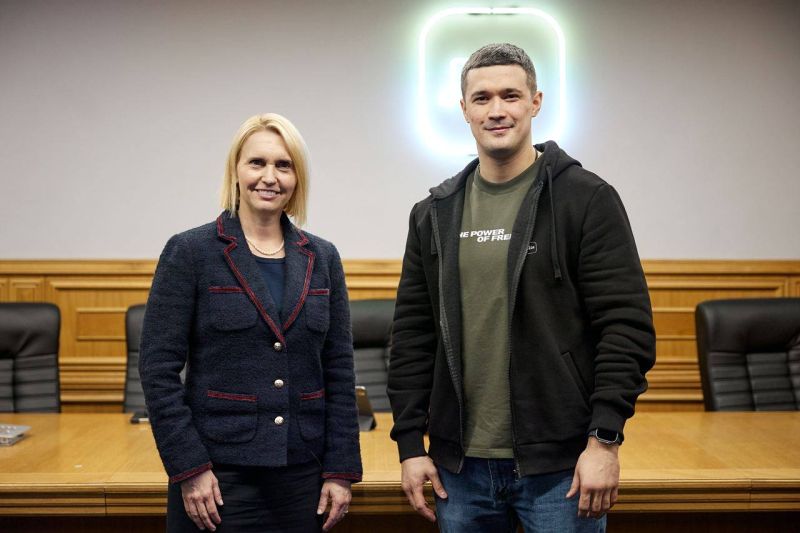 Mykhailo Fedorov on LinkedIn: Met with US Ambassador Bridget Brink and ... Mykhailo Fedorov on LinkedIn: Met with US Ambassador Bridget Brink and ...