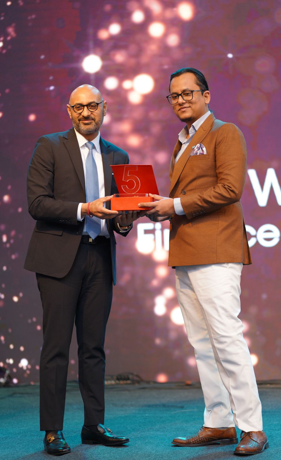 Azib Bin Aqeel on LinkedIn: #alturns20 #20yearsofbeingexceptional # ... Azib Bin Aqeel on LinkedIn: #alturns20 #20yearsofbeingexceptional # ...