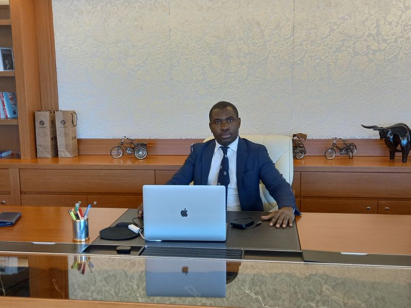 Dr. Emmanuel NGAHA PhD LinkedIn‘de: #talent #afrika #paix #love Dr. Emmanuel NGAHA PhD LinkedIn‘de: #talent #afrika #paix #love