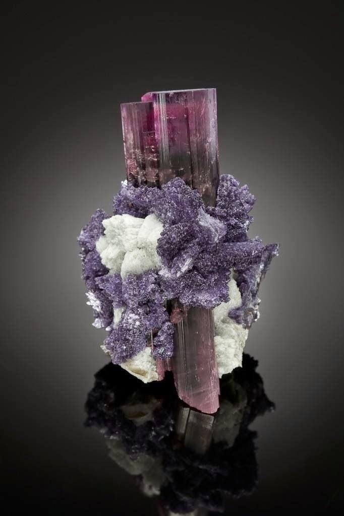 Geology Page on LinkedIn: Fluorite | #Geology #GeologyPage #Mineral ... Geology Page on LinkedIn: Fluorite | #Geology #GeologyPage #Mineral ...