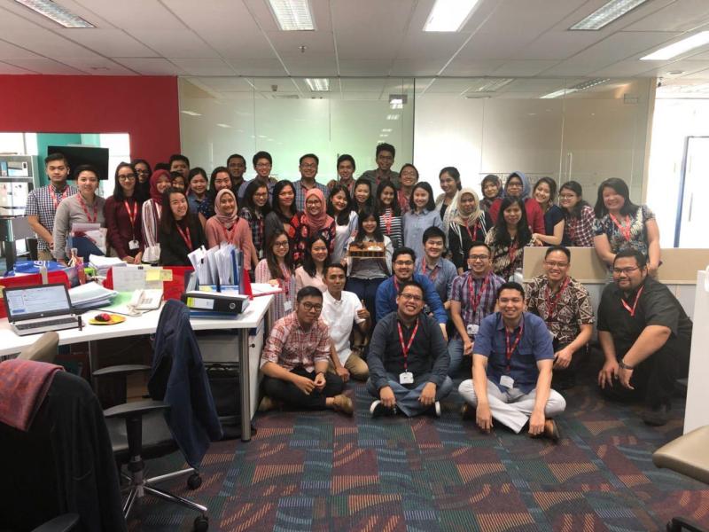 Henni A. Taslim on LinkedIn: I feel so grateful to have all of these ... Henni A. Taslim on LinkedIn: I feel so grateful to have all of these ...