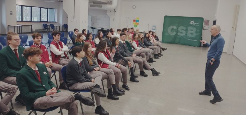 Cambridge School of Bucharest on LinkedIn: #sixthform #criticalthinking Cambridge School of Bucharest on LinkedIn: #sixthform #criticalthinking