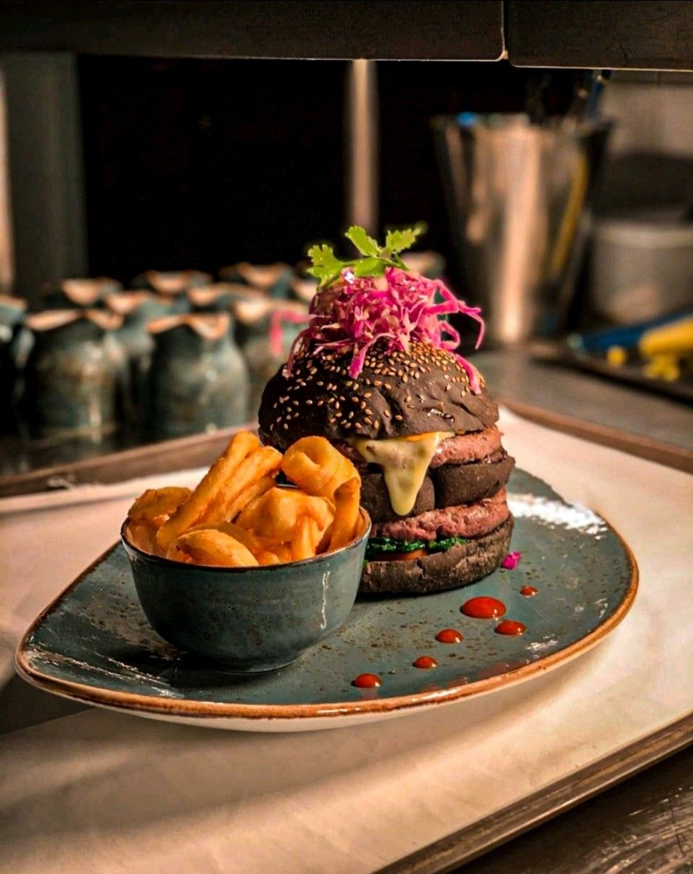 Vishal Rawat on LinkedIn: Double cheese beef burger🍔 🐙 squid ink bun ... Vishal Rawat on LinkedIn: Double cheese beef burger🍔 🐙 squid ink bun ...