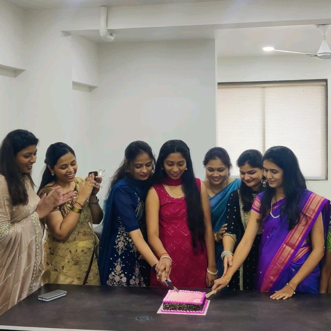Sayali Borkar on LinkedIn: Girl's Team @ QWPL Sayali Borkar on LinkedIn: Girl's Team @ QWPL