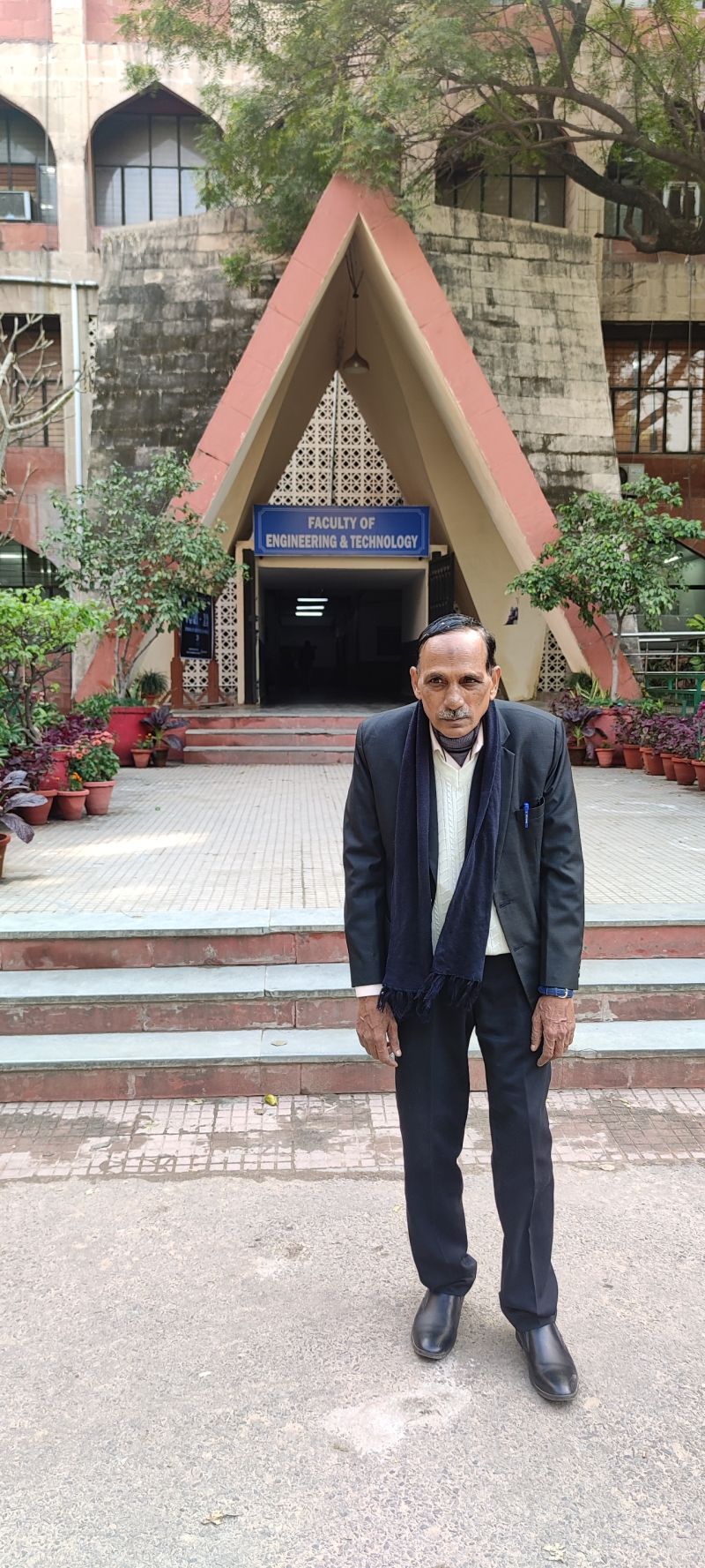 डॉ. मोहम्मद शादाब आलम Dr. Mohd Shadab Alam (PhD Machine Design) on ... डॉ. मोहम्मद शादाब आलम Dr. Mohd Shadab Alam (PhD Machine Design) on ...
