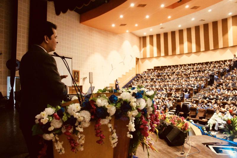 Dr. Deepak Deshpande on LinkedIn: Speaking at Balaji Group of ... Dr. Deepak Deshpande on LinkedIn: Speaking at Balaji Group of ...