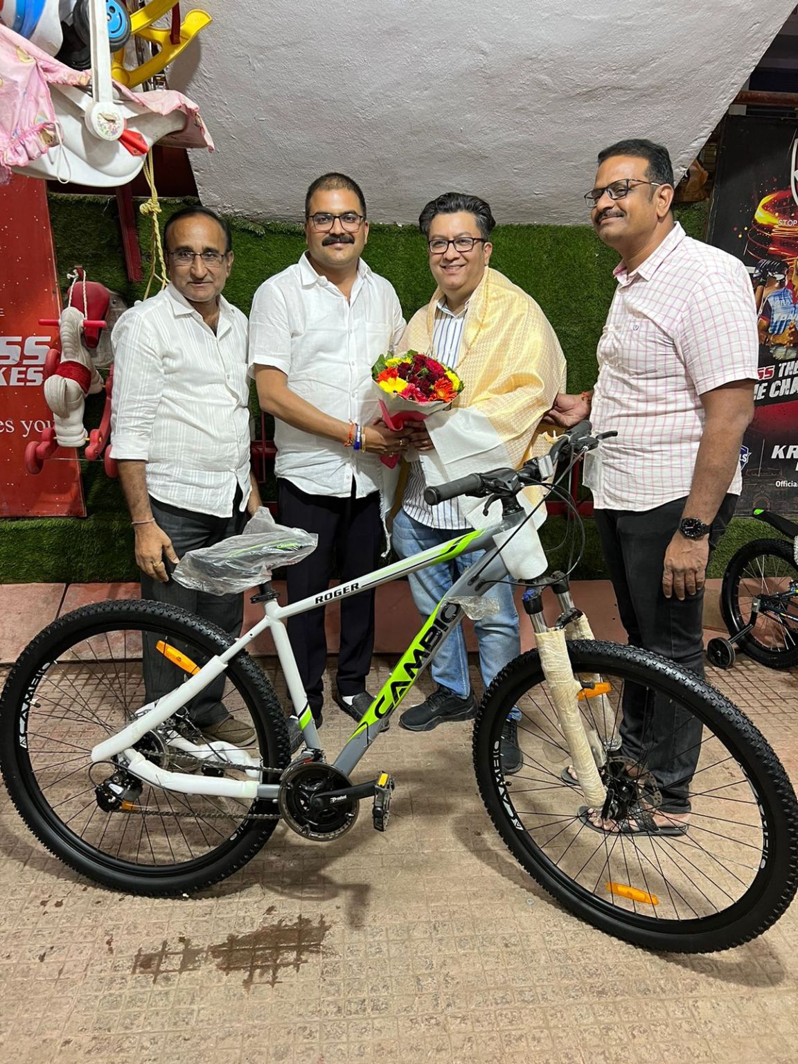 Aman Pathak auf LinkedIn: #cambio #cycling Aman Pathak auf LinkedIn: #cambio #cycling