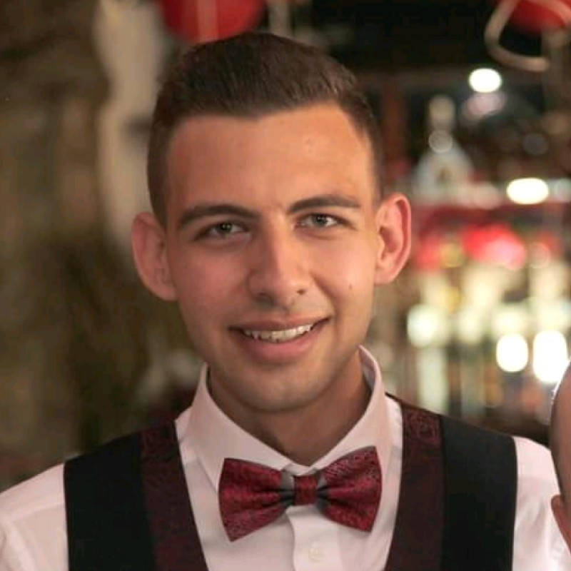 Mladen Nikolov - Bespoke Tailor - Self-employed | LinkedIn Mladen Nikolov - Bespoke Tailor - Self-employed | LinkedIn