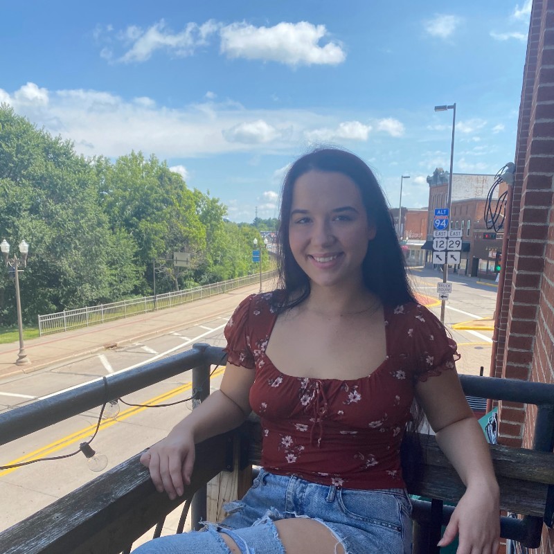Marah Jicinsky - Assistant Manager - Sherwin-Williams | LinkedIn Marah Jicinsky - Assistant Manager - Sherwin-Williams | LinkedIn