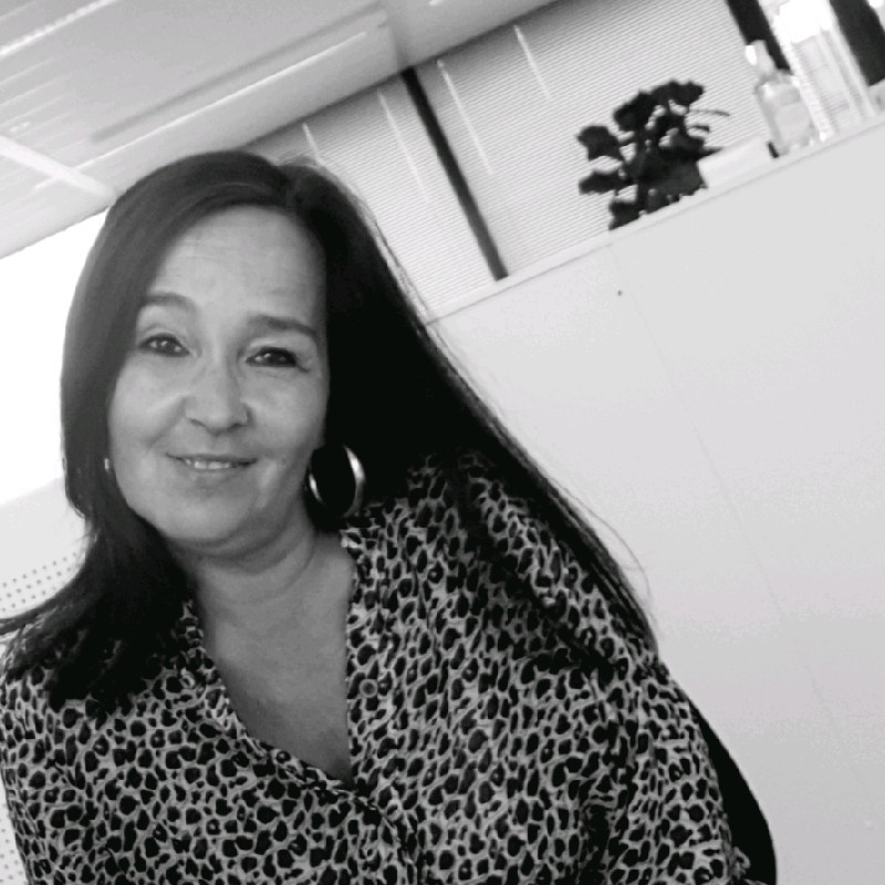 Astrid Verkaik - Medewerkster klantenservice - Praxis | LinkedIn Astrid Verkaik - Medewerkster klantenservice - Praxis | LinkedIn