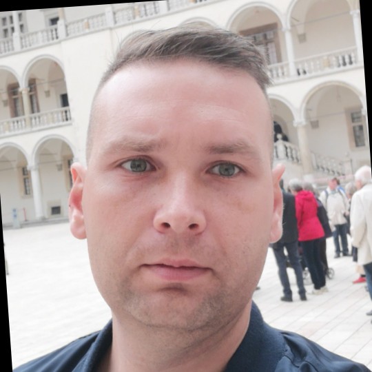 Bartosz Skrzypczak – Specjalista ds. transportu – PPHU MARPOL Urszula ... Bartosz Skrzypczak – Specjalista ds. transportu – PPHU MARPOL Urszula ...