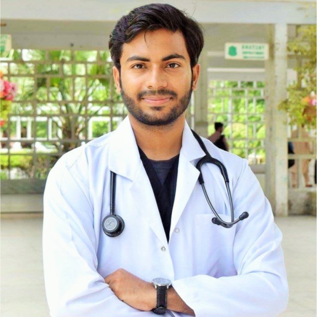Dr.Muneeb Ul Hassan - Doctor Of Medicine - THQ Hospital Samundri | LinkedIn Dr.Muneeb Ul Hassan - Doctor Of Medicine - THQ Hospital Samundri | LinkedIn