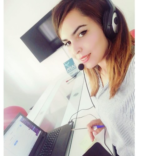 Farah Karmoussi - Chargée Administrative - Yellow IT | LinkedIn Farah Karmoussi - Chargée Administrative - Yellow IT | LinkedIn