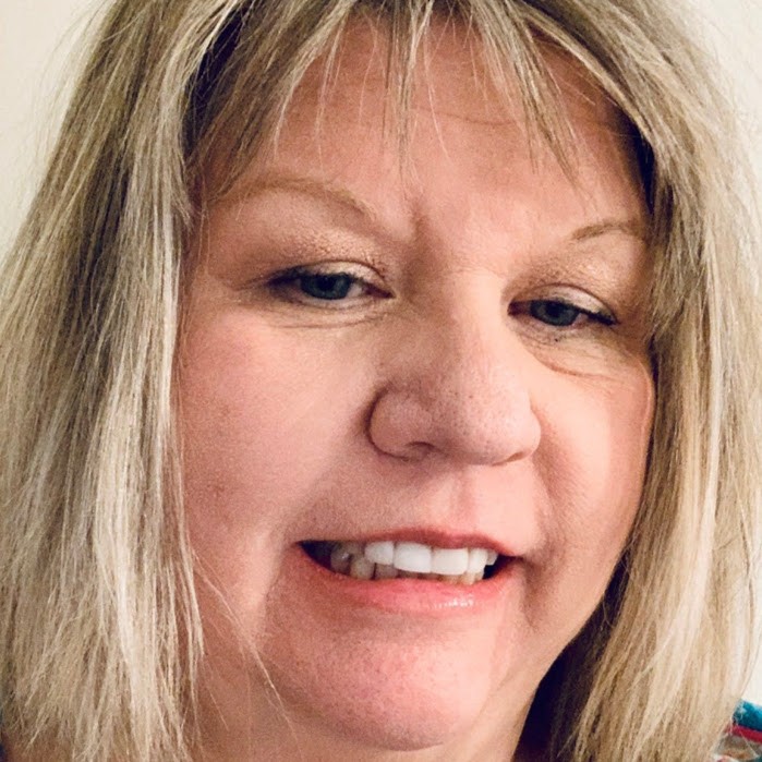 Lisa Estes - LinkedIn B2B Strategist - Lisa Estes B2B Strategy | LinkedIn Lisa Estes - LinkedIn B2B Strategist - Lisa Estes B2B Strategy | LinkedIn