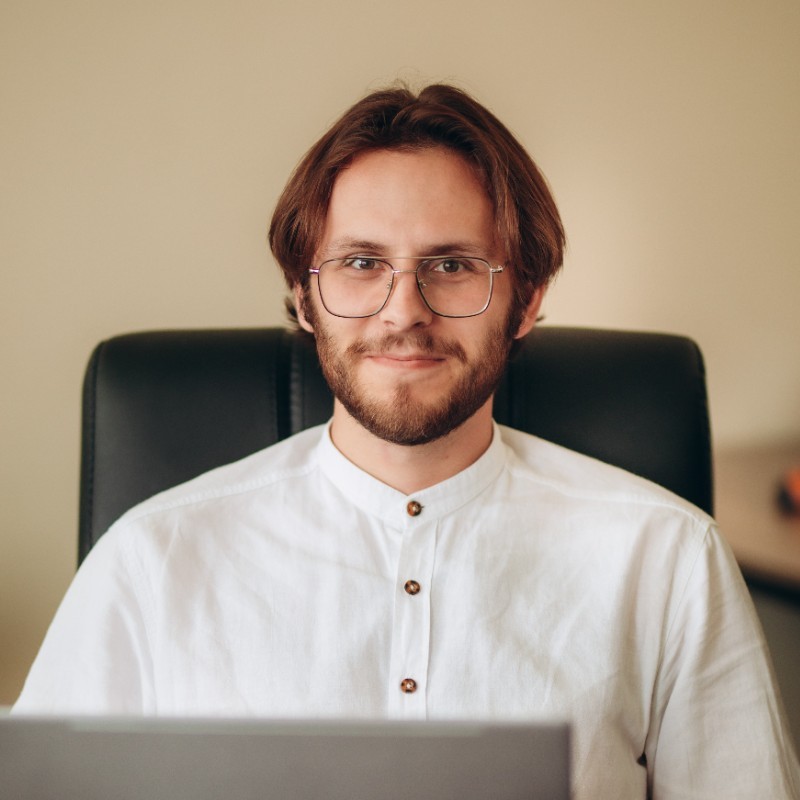 Bogdan Kominko - Contract Manager - MMDSmart | LinkedIn Bogdan Kominko - Contract Manager - MMDSmart | LinkedIn