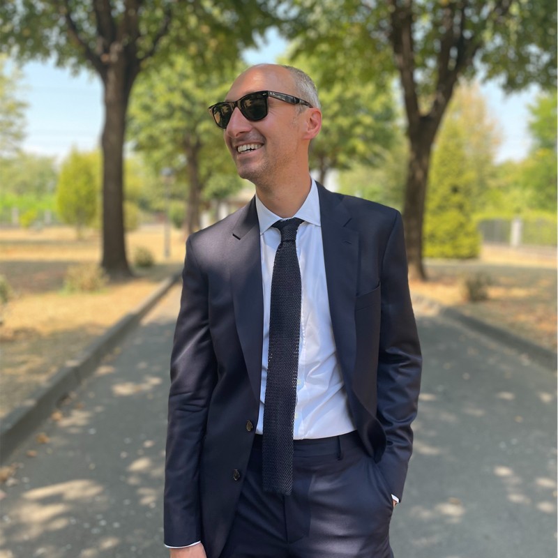 Riccardo Mazzola - EMEA Maintenance Manager - Louis Vuitton | LinkedIn Riccardo Mazzola - EMEA Maintenance Manager - Louis Vuitton | LinkedIn