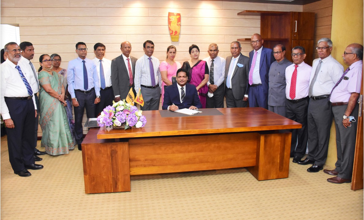 Mr. Ajith Peiris Takes Over the Reins of NSB as GM/CEO Mr. Ajith Peiris Takes Over the Reins of NSB as GM/CEO