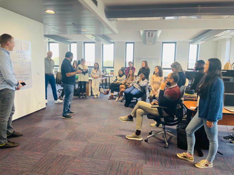 Sy Chyi Yeoh on LinkedIn: #teambuilding #goodpractices #productlifegroup Sy Chyi Yeoh on LinkedIn: #teambuilding #goodpractices #productlifegroup
