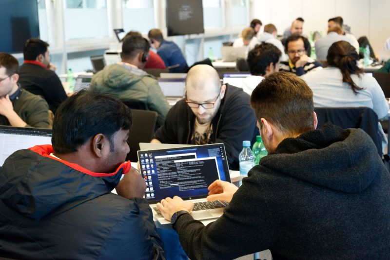 Harald Schmidt auf LinkedIn: #stellantistech #hackathon #stellantis # ... Harald Schmidt auf LinkedIn: #stellantistech #hackathon #stellantis # ...