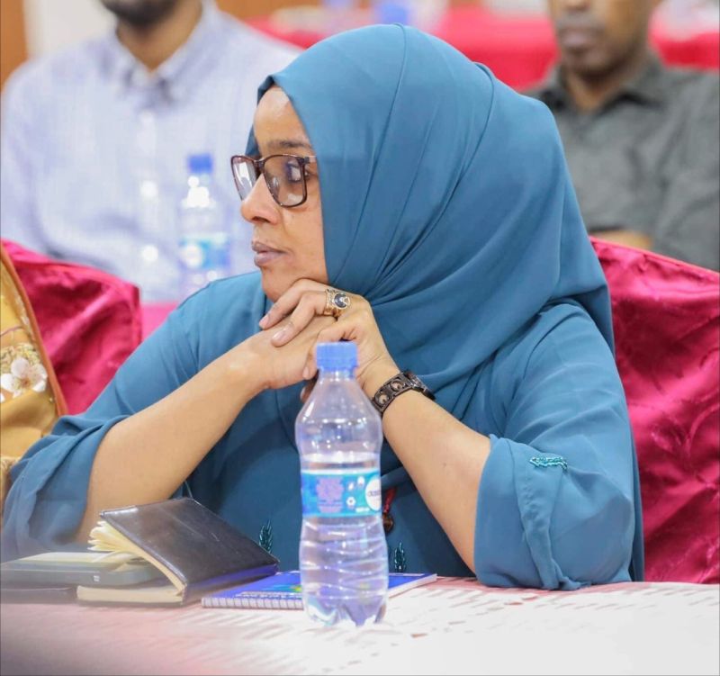 Muna Hassan Mohamed (Axlaa) on LinkedIn: #xtiraamku | 13 comments Muna Hassan Mohamed (Axlaa) on LinkedIn: #xtiraamku | 13 comments
