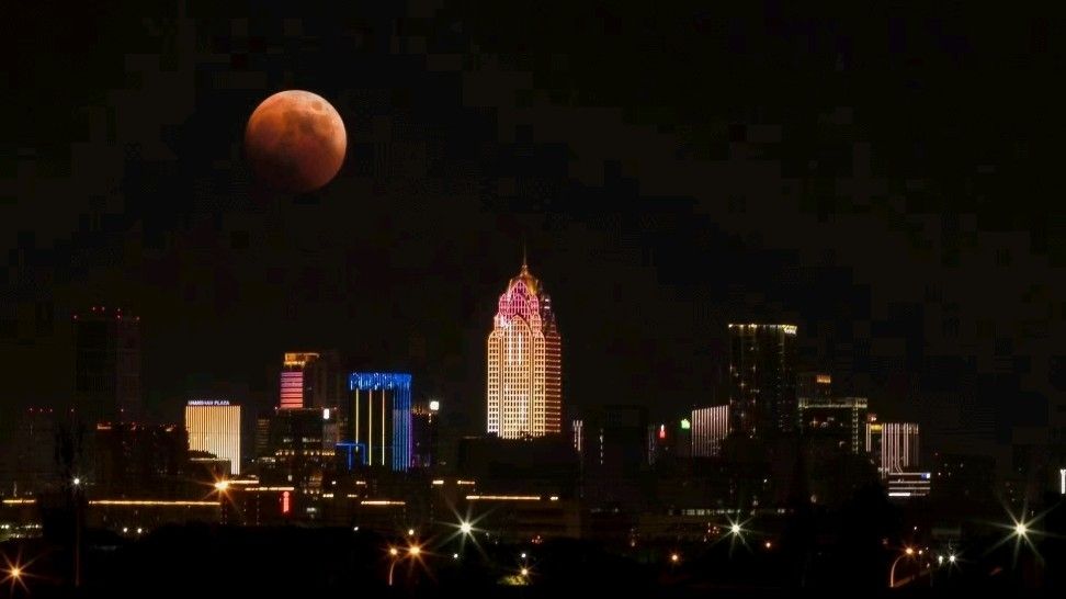 Shang Chao Liu(Simon) on LinkedIn: Red moon Shang Chao Liu(Simon) on LinkedIn: Red moon