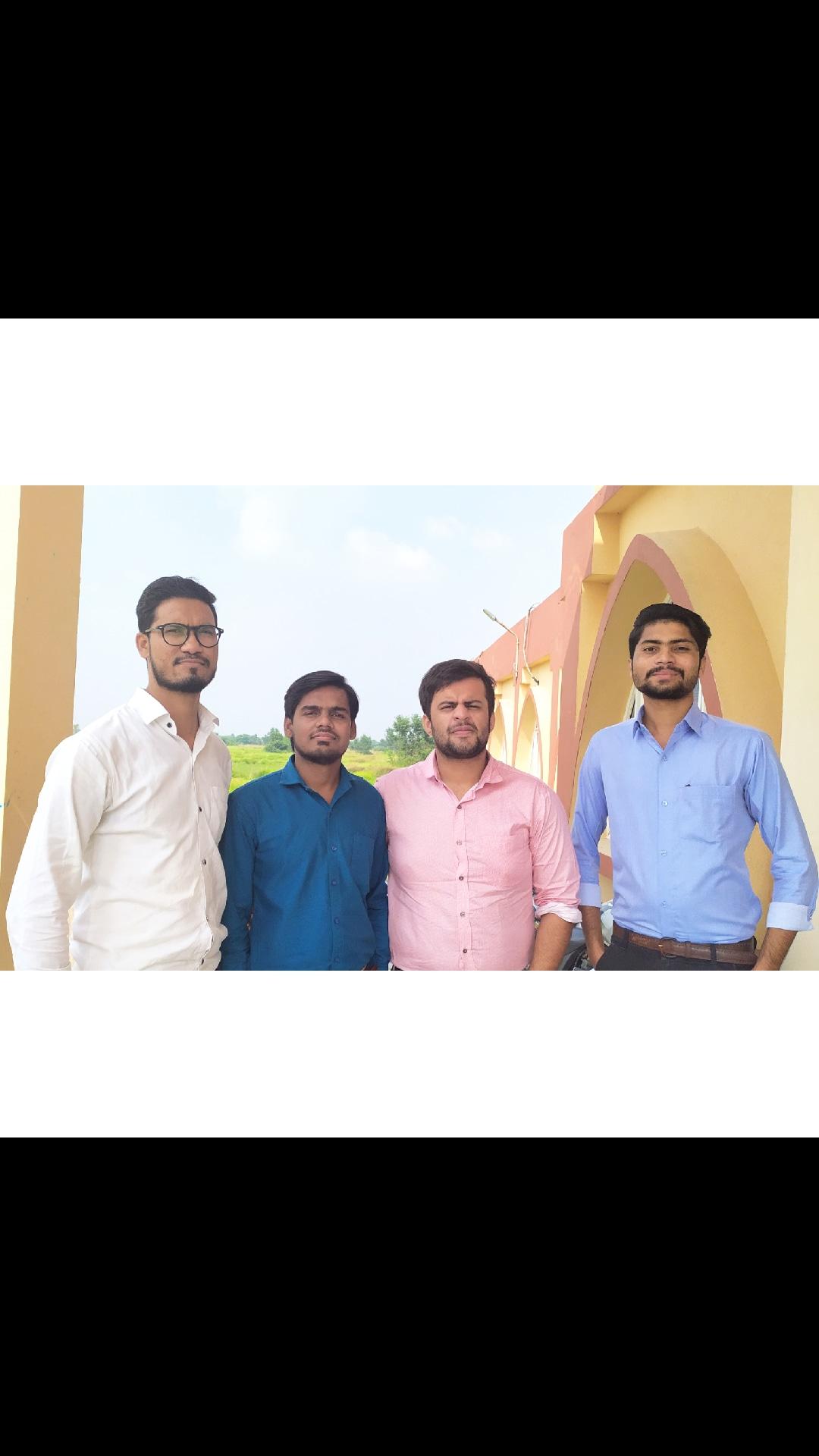 Mohd. Amaan Sarwar on LinkedIn: #formals #presentation #mba Mohd. Amaan Sarwar on LinkedIn: #formals #presentation #mba