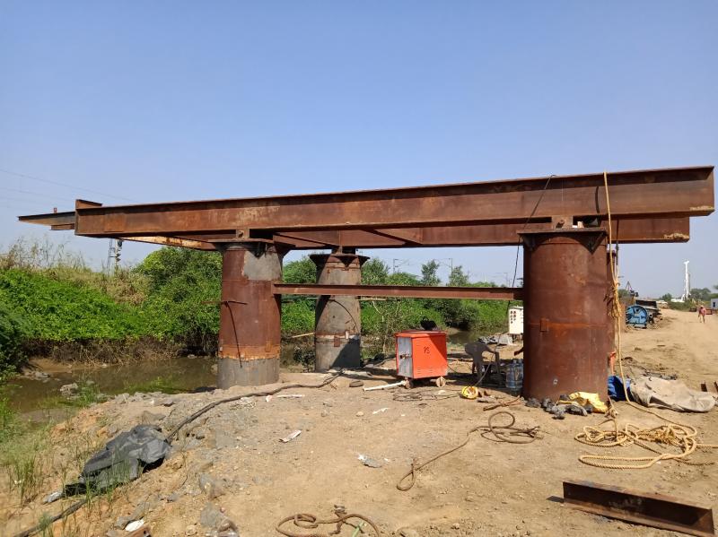 Nitish Kumar Nirala on LinkedIn: Lateral gantry for permanent marine piles Nitish Kumar Nirala on LinkedIn: Lateral gantry for permanent marine piles