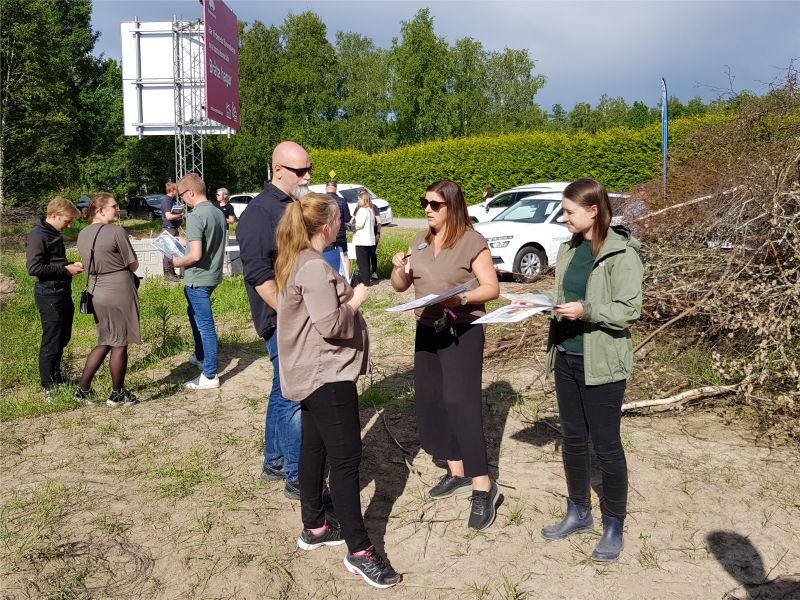 Tove Nilsson på LinkedIn: Tidigare i veckan befann sig ett glatt gäng ... Tove Nilsson på LinkedIn: Tidigare i veckan befann sig ett glatt gäng ...