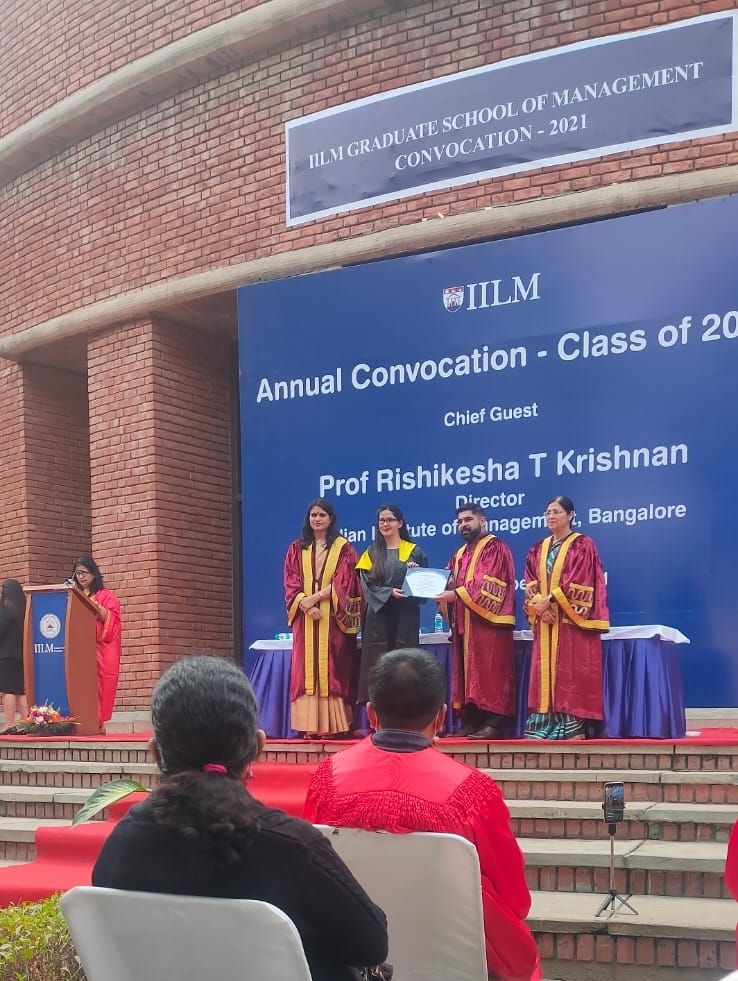 Vishu Khokhar on LinkedIn: #convocation #batch #human #iilmgrad # ... Vishu Khokhar on LinkedIn: #convocation #batch #human #iilmgrad # ...