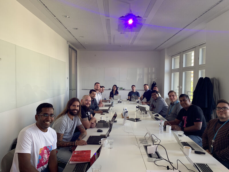 Artur Schneider on LinkedIn: #aws #reinvent #training #security # ... Artur Schneider on LinkedIn: #aws #reinvent #training #security # ...