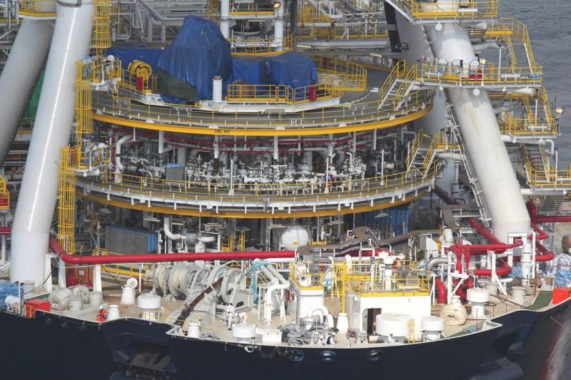 Nicolas MERY on LinkedIn: BP's Tortue FLNG, Ophir's Fortuna FLNG, Exxon ... Nicolas MERY on LinkedIn: BP's Tortue FLNG, Ophir's Fortuna FLNG, Exxon ...