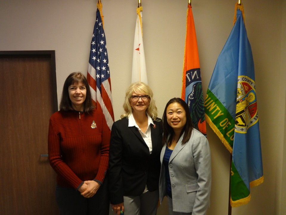 Senator Janet Nguyen supports military children Senator Janet Nguyen supports military children