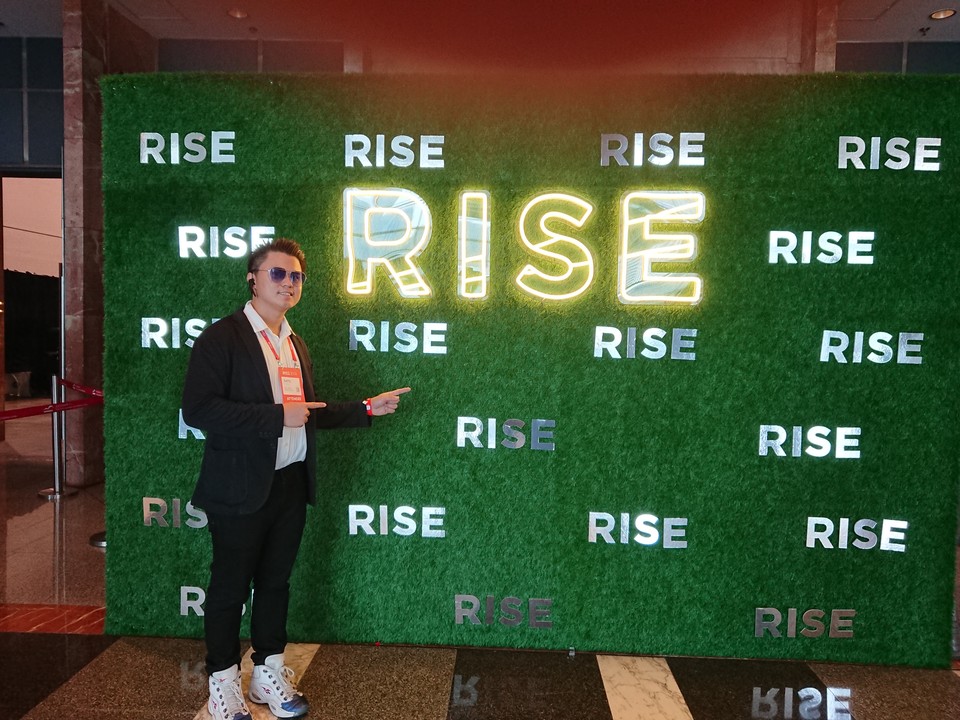 JURRY AT RISE CONFERENCE HONG KONG 2018: the most friendliest guy! JURRY AT RISE CONFERENCE HONG KONG 2018: the most friendliest guy!
